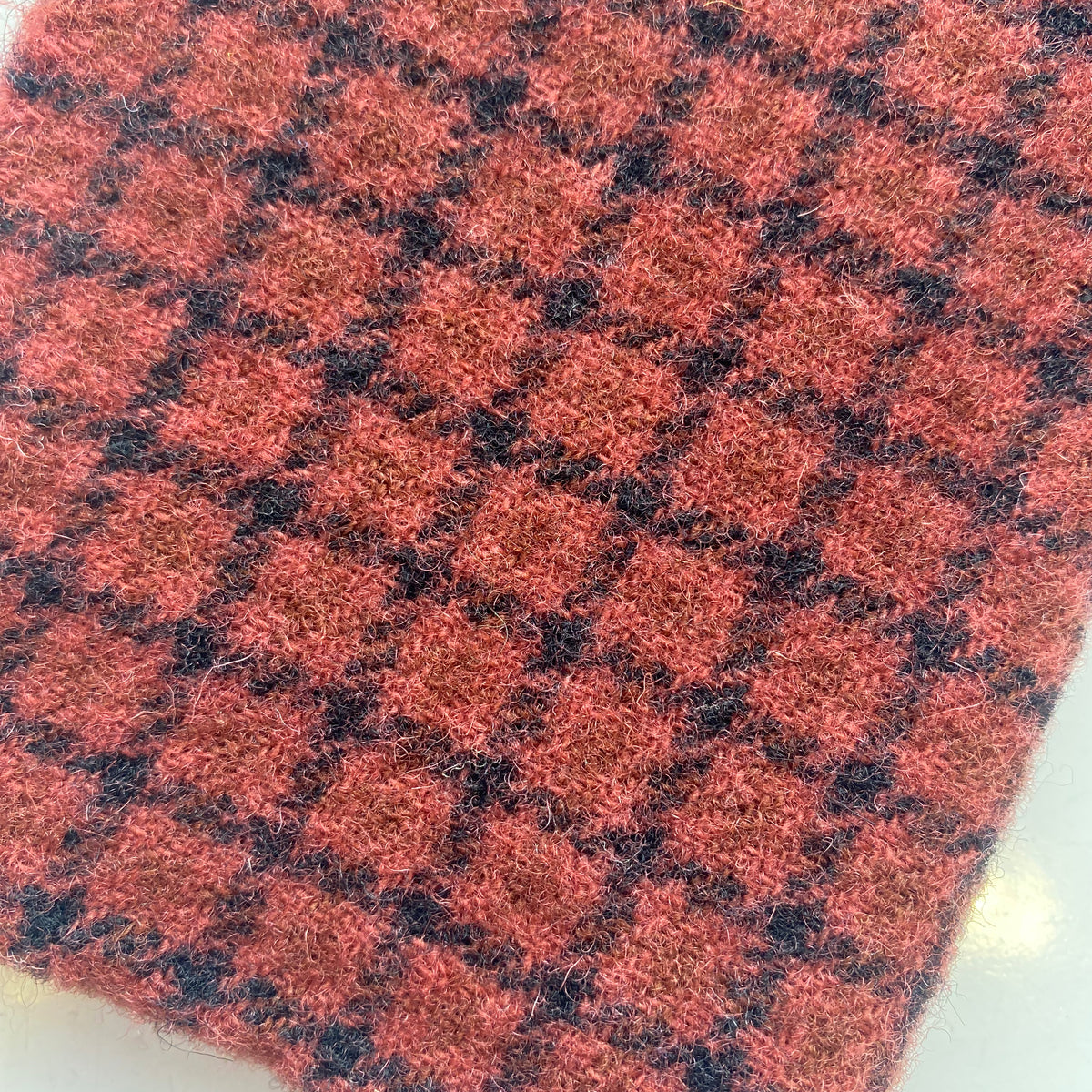 Wool Cut - Medium - Dark Orange Squares – Humble Stitch